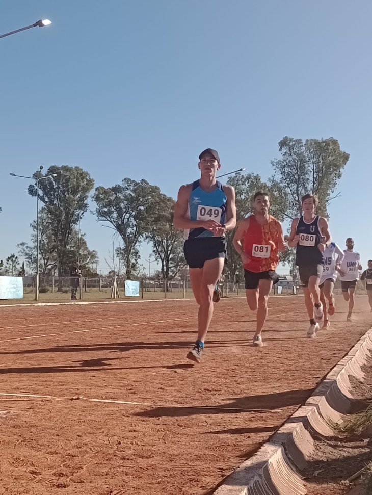 Marcelo Frías brilló en los Juegos Universitarios - Semanario de Junín