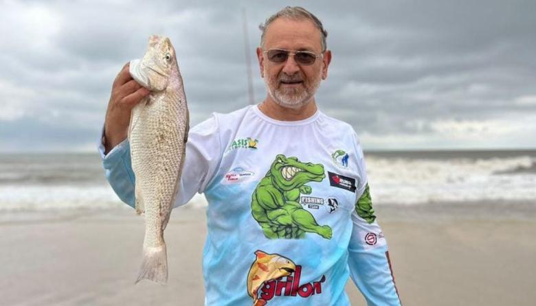 Un cocodrilo suelto en Mar Azul - Semanario de Junín