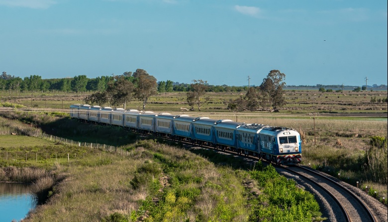 Trenes Argentinos puso a la venta los pasajes para agosto - Semanario de Junín