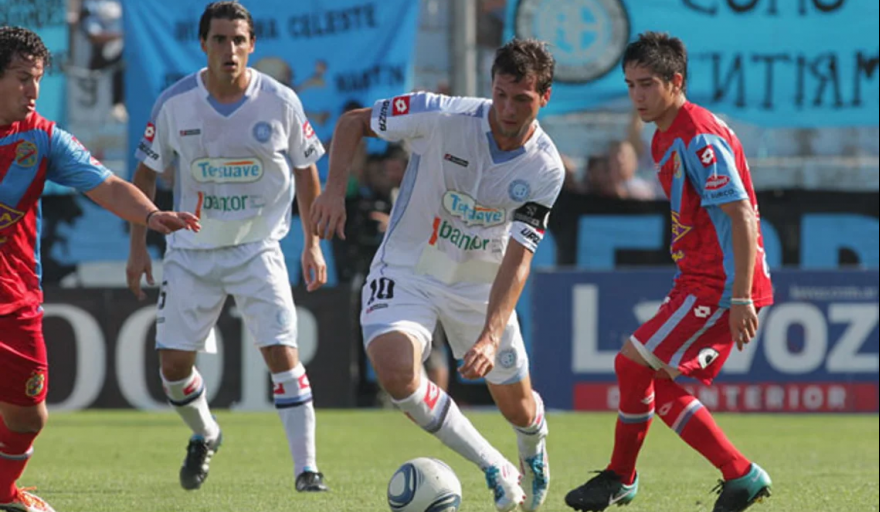 Arsenal y Belgrano se enfrentan en Sarandí con el objetivo de sumar ...