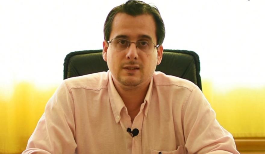 Movilización en las redes, promueve la vuelta del Dr. Meneses a la ...